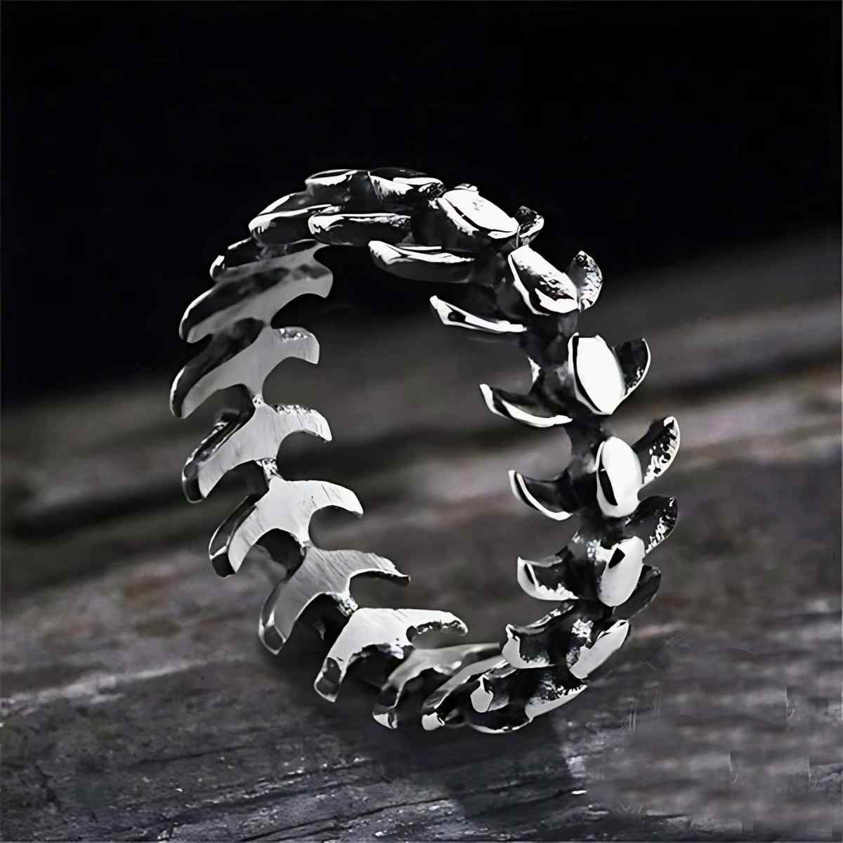 Unisex Fishbone Ring Stainless Steel | Xenos Jewelry