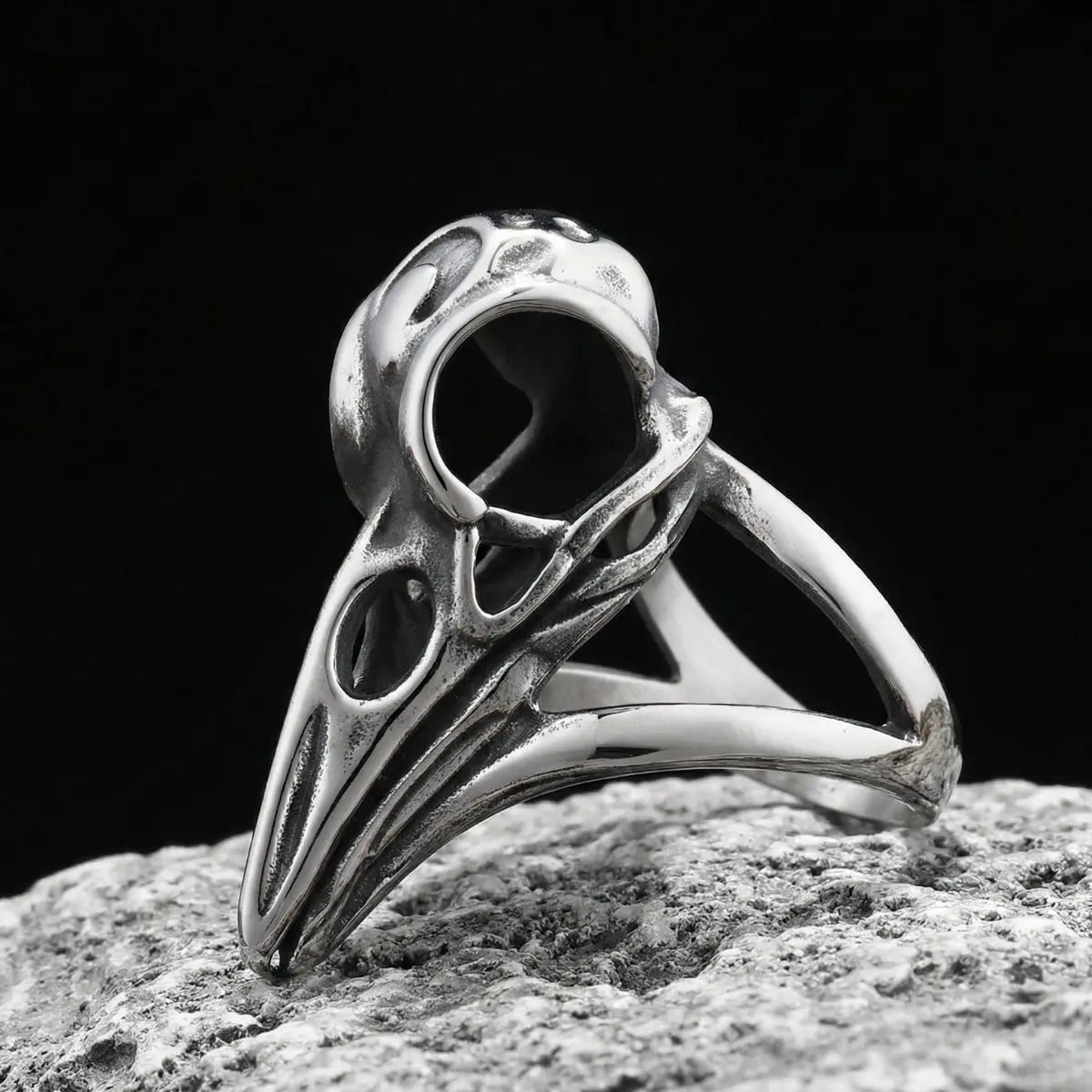 Gothic Raven Skull Ring | Xenos Jewelry